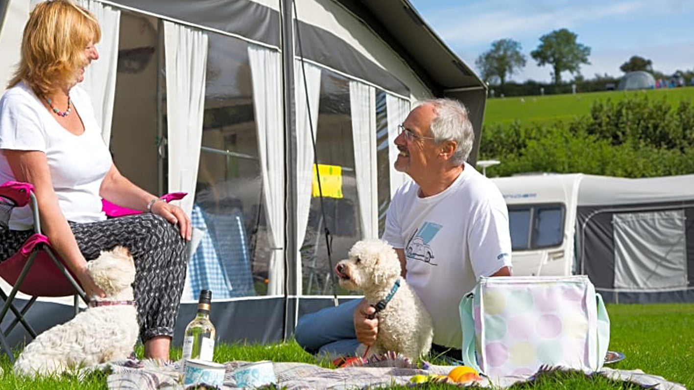 5 Dog-Friendly Caravan Parks to Visit in the UK – Colapz